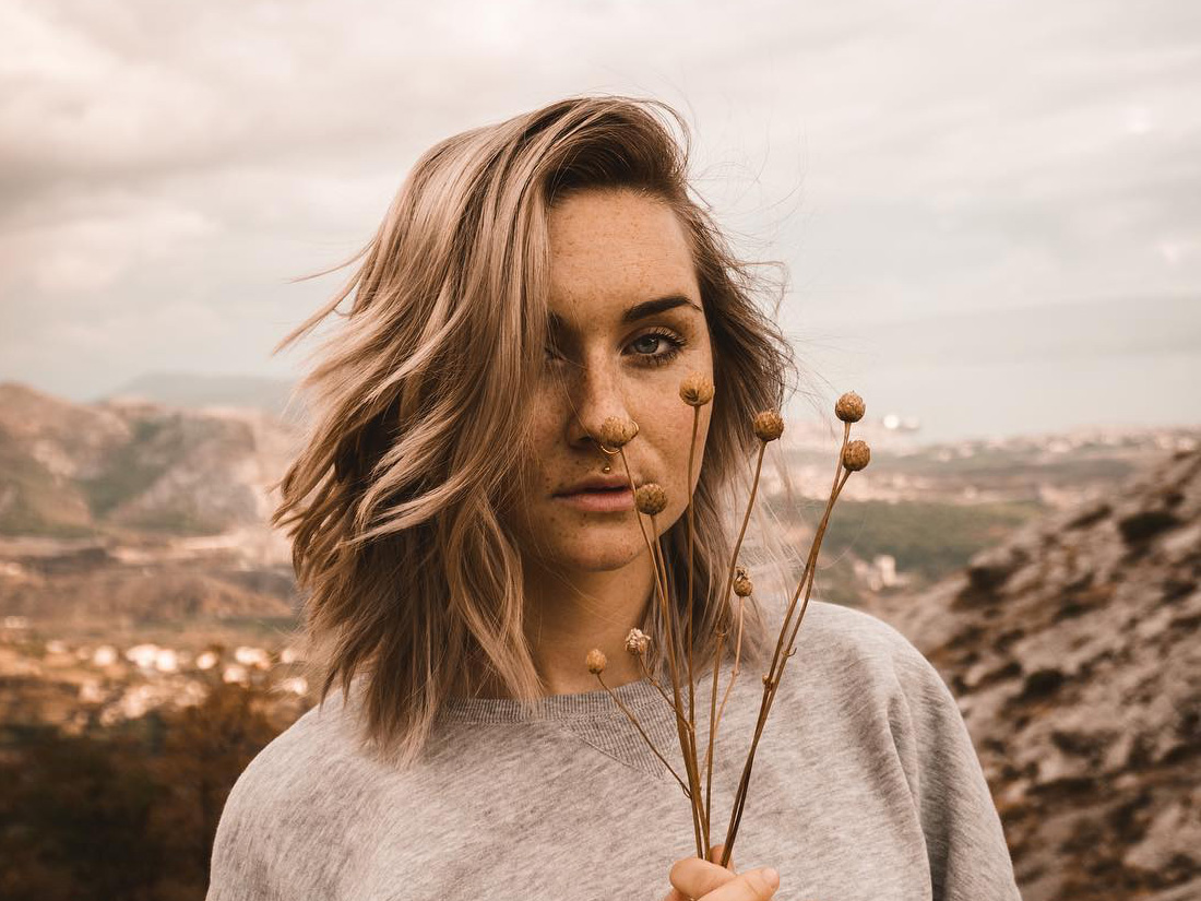 Kunstsammlerin: Svenja May / @genausonuranders – Feelfarbig / Tattoos